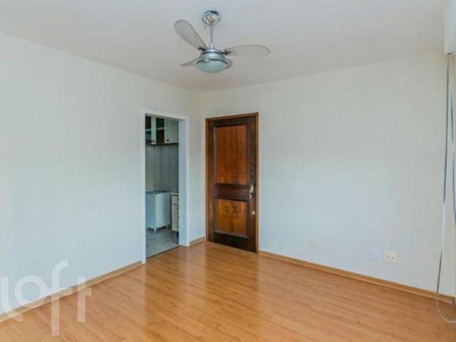 Apartamento à venda em Menino Deus com 54 m², 2 quartos