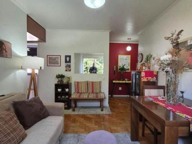 Apartamento à venda em Menino Deus com 58 m², 2 quartos, 1 vaga