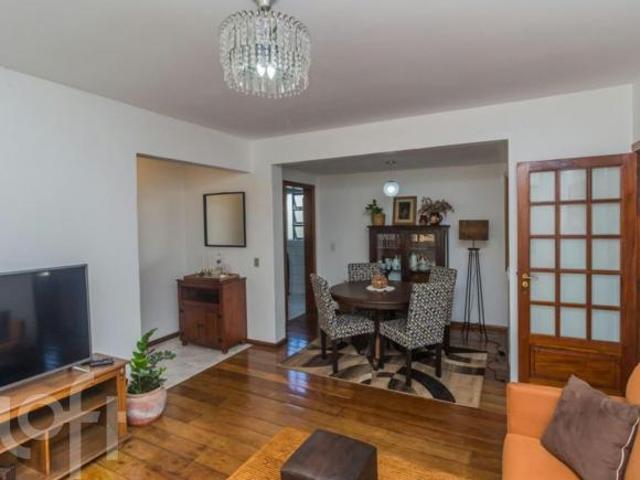 Apartamento à venda em Menino Deus com 66 m², 2 quartos
