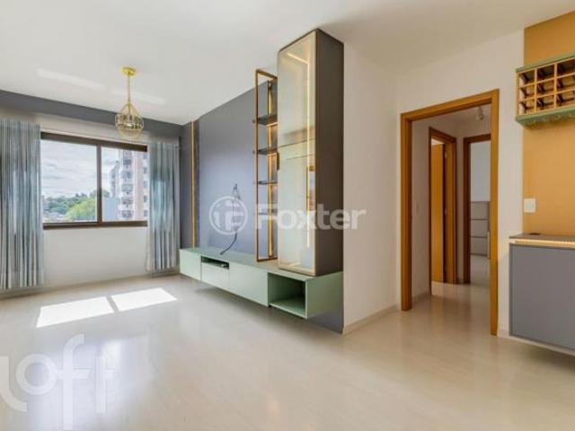 Apartamento à venda em Menino Deus com 70 m², 2 quartos, 1 suíte, 2 vagas