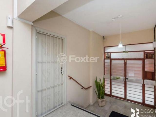 Apartamento à venda em Menino Deus com 74 m², 2 quartos