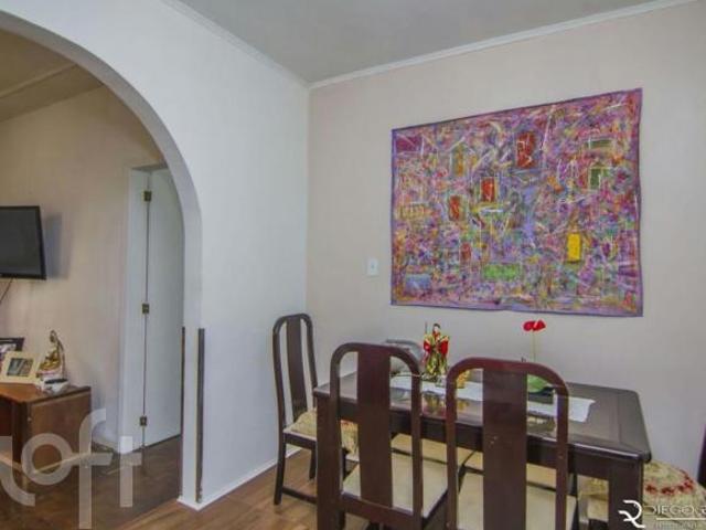 Apartamento à venda em Menino Deus com 80 m², 3 quartos, 1 suíte