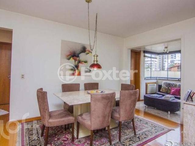 Apartamento à venda em Menino Deus com 91 m², 3 quartos, 1 suíte, 1 vaga