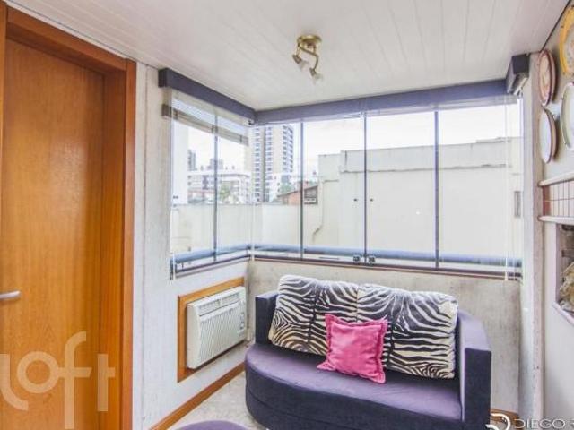 Apartamento à venda em Menino Deus com 91 m², 3 quartos, 1 suíte, 1 vaga
