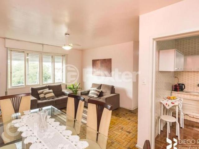 Apartamento à venda em Menino Deus com 92 m², 3 quartos, 1 vaga