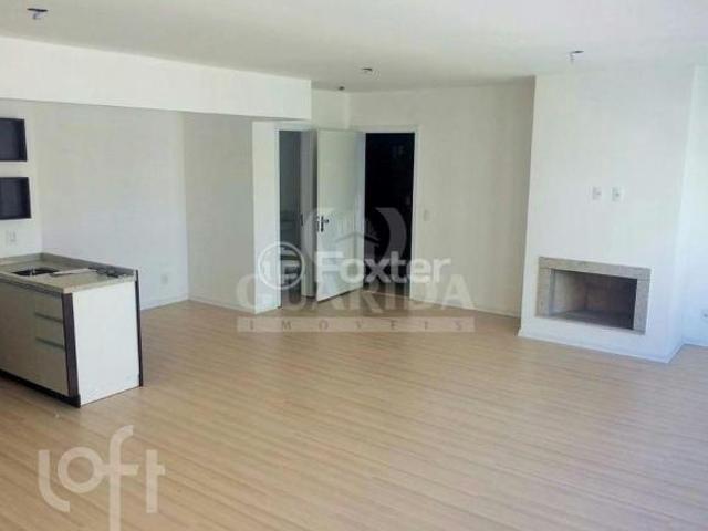 Apartamento à venda em Menino Deus com 159 m², 4 quartos, 3 suítes, 3 vagas