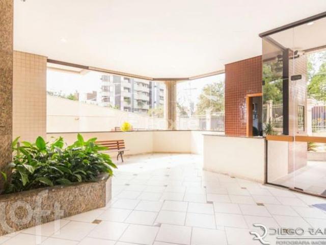 Apartamento à venda em Menino Deus com 274 m², 4 quartos, 3 suítes, 4 vagas