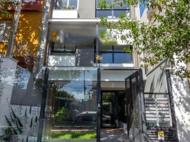 Apartamento à venda em Menino Deus com 36 m², 1 quarto, 1 suíte