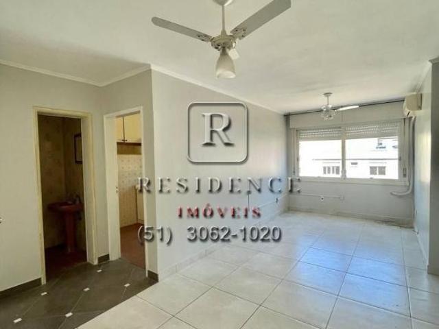 Apartamento à venda em Menino Deus, Porto Alegre RS: 2 quartos, 1 sala, 2 banheiros, 1 vaga, 68m² de