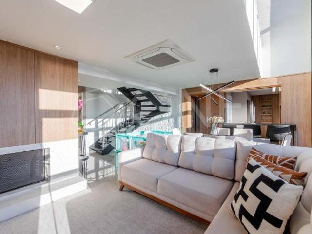 Apartamento à venda em Menino Deus