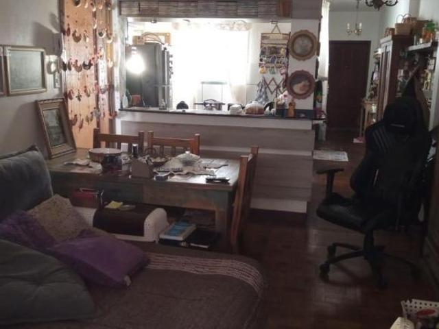 Apartamento à venda em Menino Deus