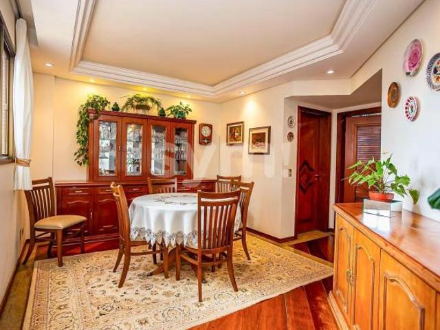 Apartamento à venda em Mercês