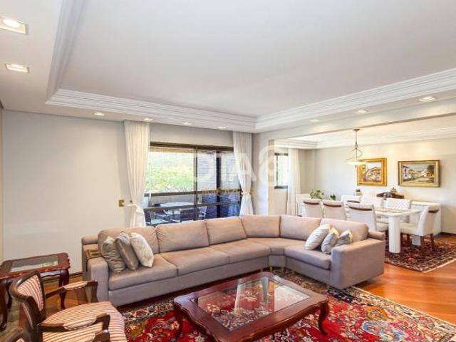 Apartamento à venda em Mercês