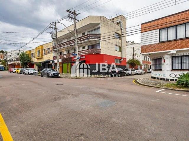 Apartamento à venda em Mercês