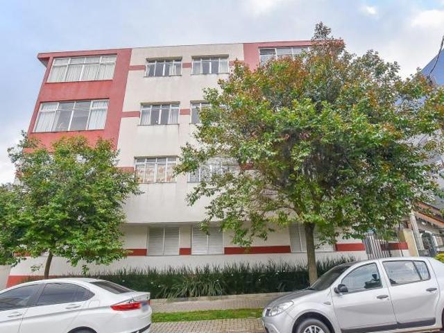 Apartamento à venda em Mercês