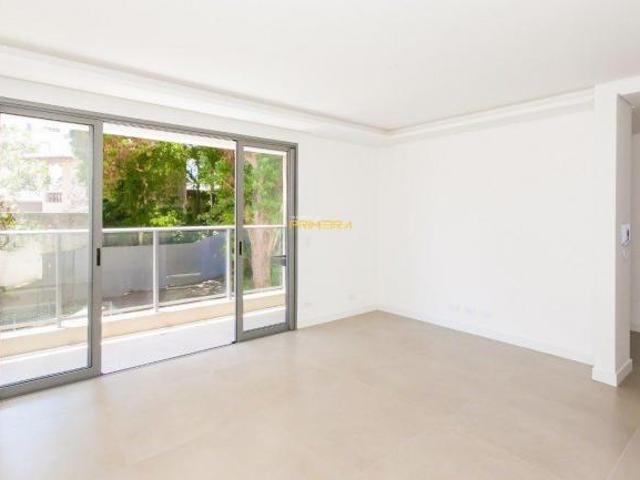 Apartamento à venda em Mercês