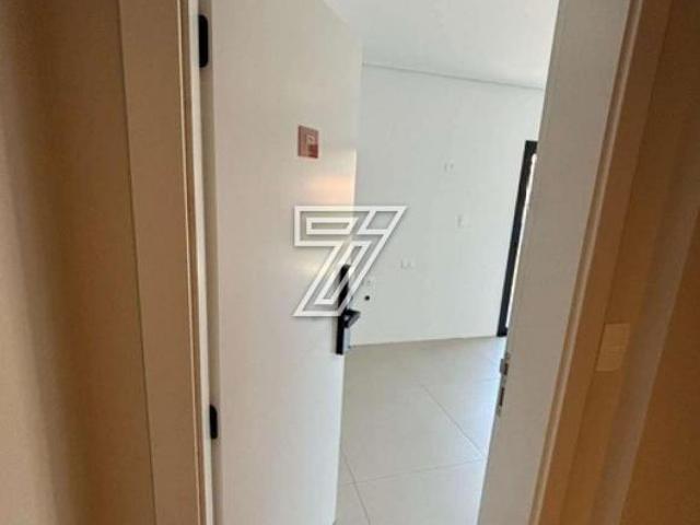 Apartamento à venda em Mercês