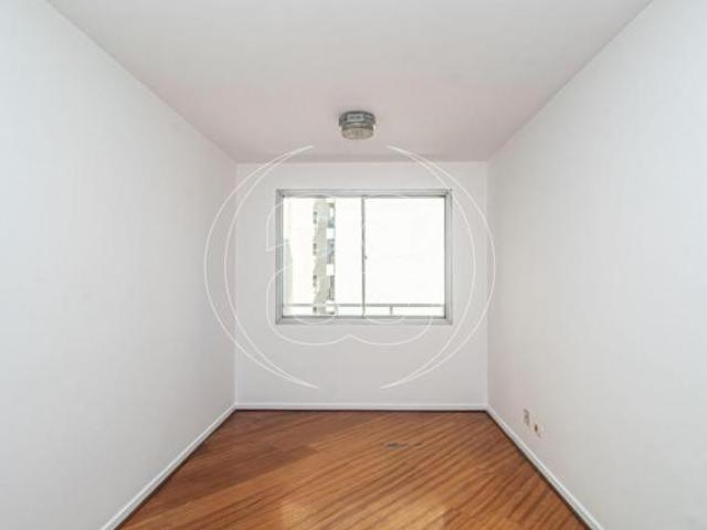 APARTAMENTO À VENDA EM MOEMA COM 41M², SALA, QUARTO, BANHEIRO, COZINHA, AREA DE SERVIÇO E 1 VAGA