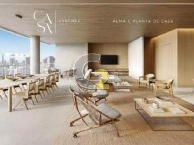 Apartamento à venda em Moema com 4 suítes e 4 vagas