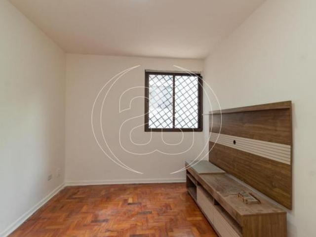 APARTAMENTO À VENDA EM MOEMA COM 70m², 2 QUARTOS E 1 VAGA DE GARAGEM