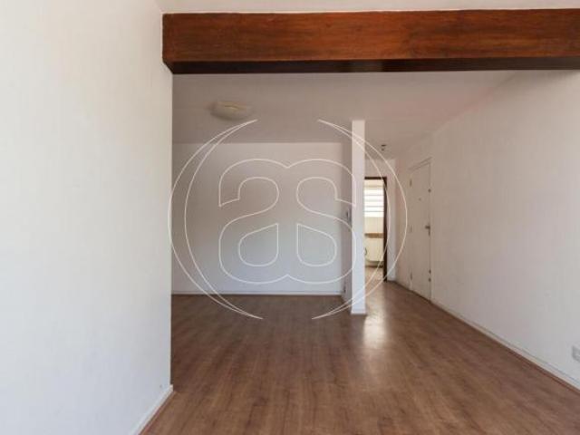 APARTAMENTO À VENDA EM MOEMA COM 82M², 2 QUARTOS E 1 VAGA DE GARAGEM
