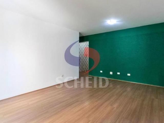 Apartamento á Venda em Moema com 92m², 2 quartos sendo 1 suíte