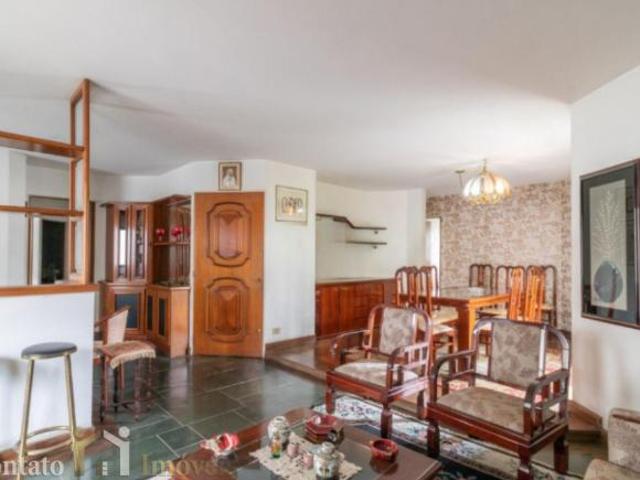Apartamento a venda em moema com 160m², 3 dormitórios sendo 1 suíte e 3 vagas