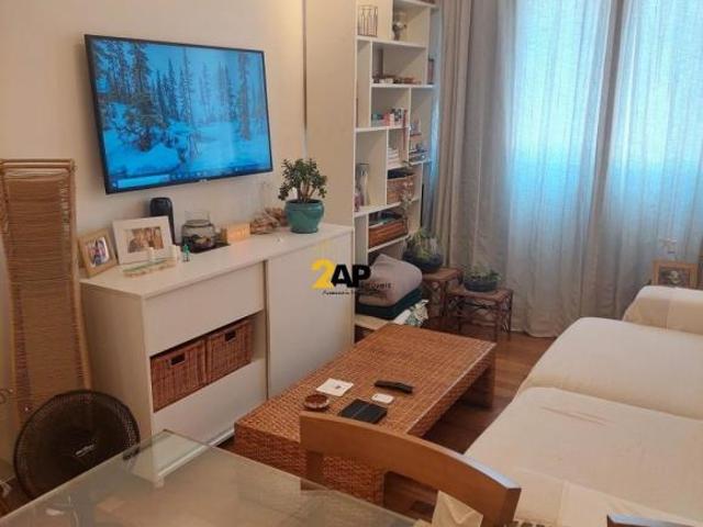 Apartamento à venda em Moema, com 1 quarto, 1 suíte, 2 salas com 1 Vaga de garag