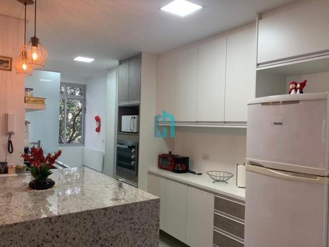 Apartamento a venda em Moema, com 2 dorm, 1 vaga de garagem
