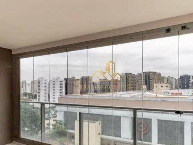 Apartamento à venda em Moema com 2 quartos, 1 suíte, 1 vaga