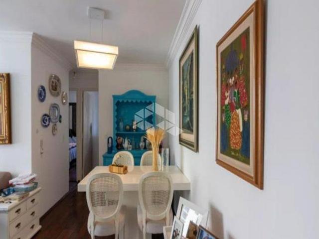 Apartamento à venda em Moema com 2 quartos