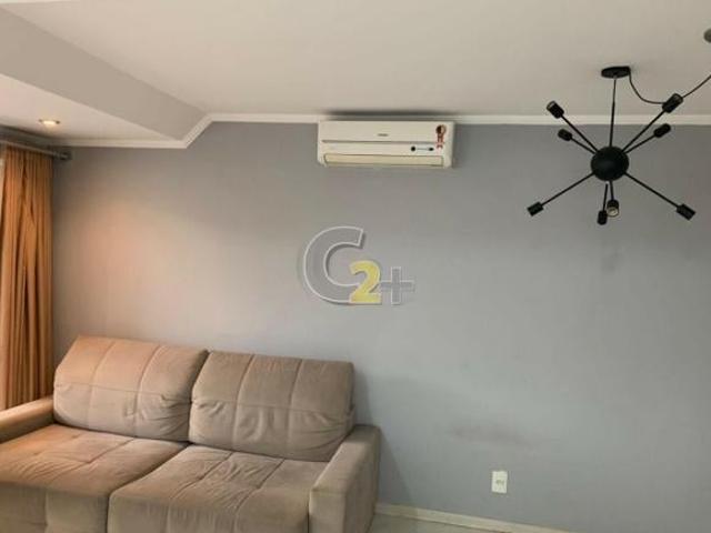 Apartamento à venda em Moema com 2 quartos, sendo 1 suíte e 2 vagas