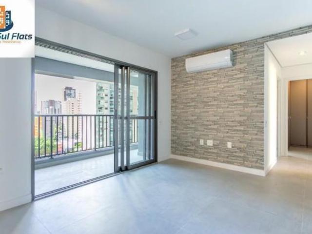 Apartamento à Venda em Moema Com 3 Dormitórios Sendo 1 Suíte e 2 Vagas Varanda Novo
