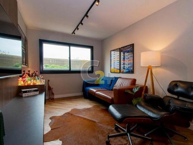 Apartamento á venda em Moema com 3 quartos, 1 vaga e 70m2