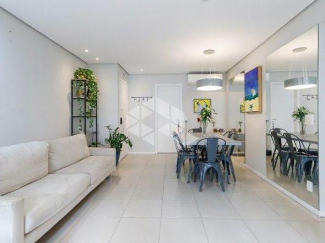 Apartamento à Venda em Moema com 3 Quartos