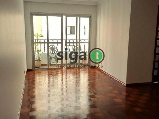 Apartamento à Venda em Moema Conforto e Praticidade em Localização Privilegiada