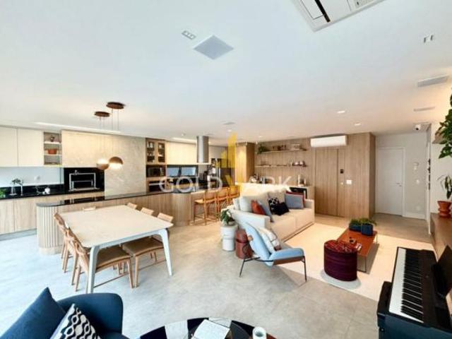 Apartamento à venda em Moema Edifício Artisan Moema 165m², 03 dormitórios suítes 02 vagas