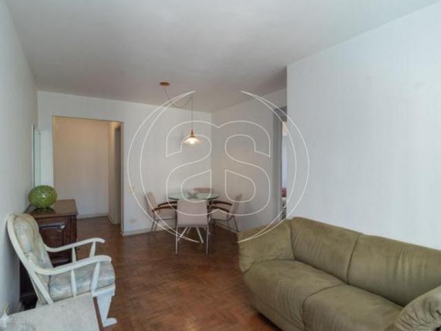 Apartamento à venda em Moema Pássaros com 50m², 2 quartos, 2 banheiros e 1 vaga de garagem