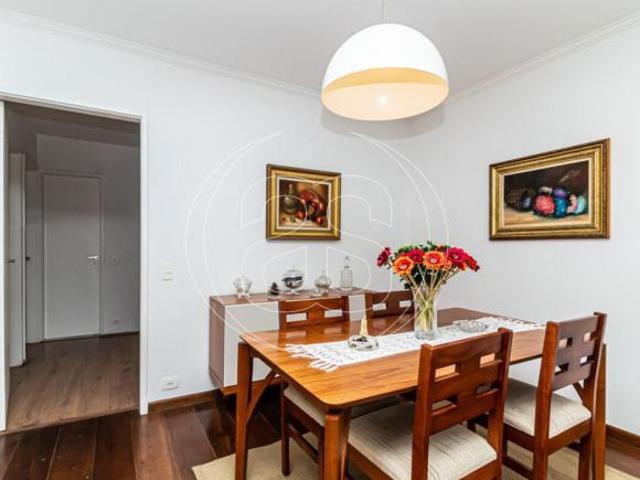 Apartamento à venda em Moema Pássaros com 96m², 3 quartos sendo 1 suíte e 1 vaga de garagem
