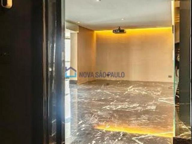 Apartamento à venda em Moema pássaros