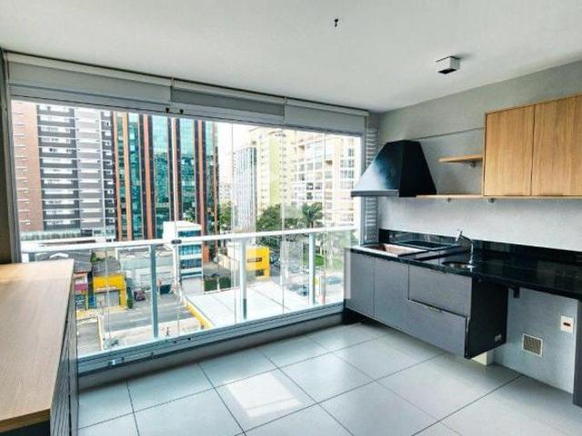 Apartamento à venda em Moema, São Paulo