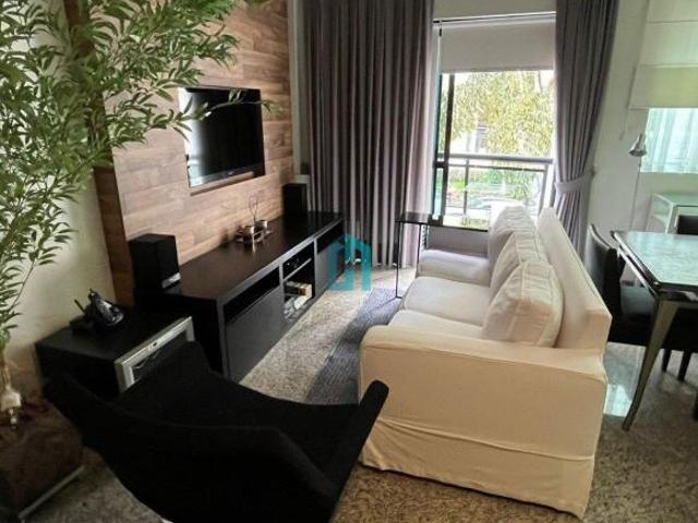 Apartamento à venda em Moema, São Paulo