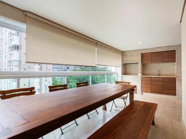 Apartamento à venda em Moema São Paulo