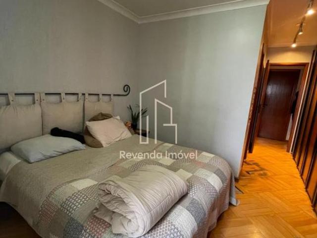 Apartamento à venda em Moema, São Paulo SP: 3 quartos, 1 suíte, 2 salas, 3 banhe