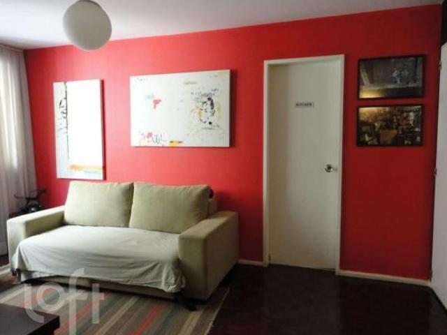 Apartamento à venda em Moema