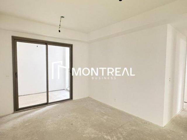 Apartamento à venda em Moema