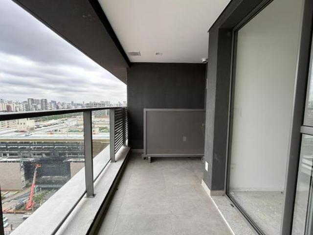 Apartamento à venda em Moema