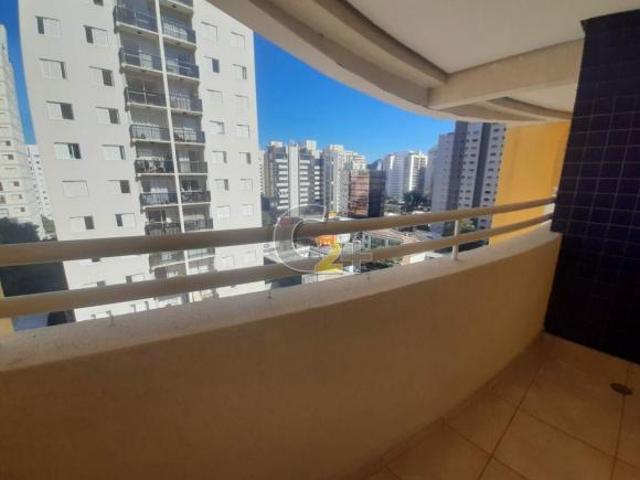 Apartamento à venda em Moema, 2 quartos, 1 vaga