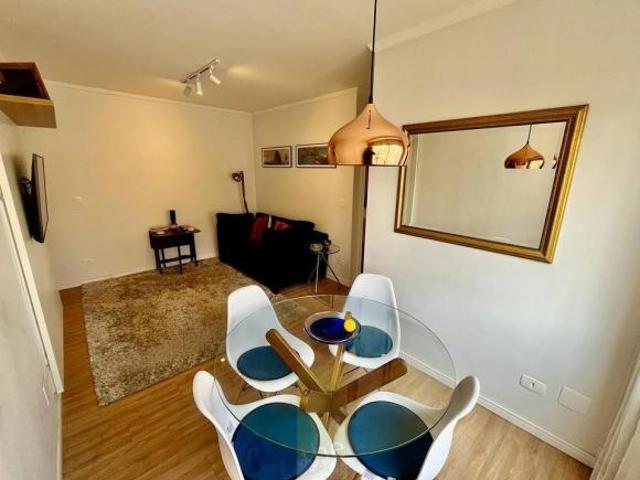 APARTAMENTO À VENDA EM MOEMA, 2 QUARTOS, 1 VAGA