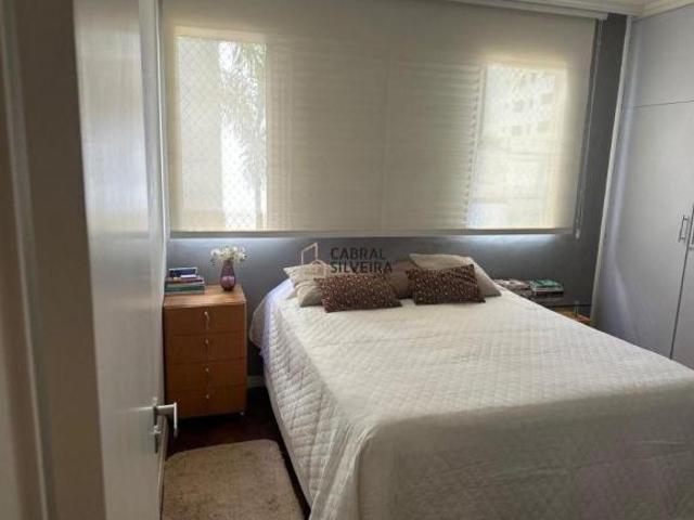 Apartamento à venda em Moema